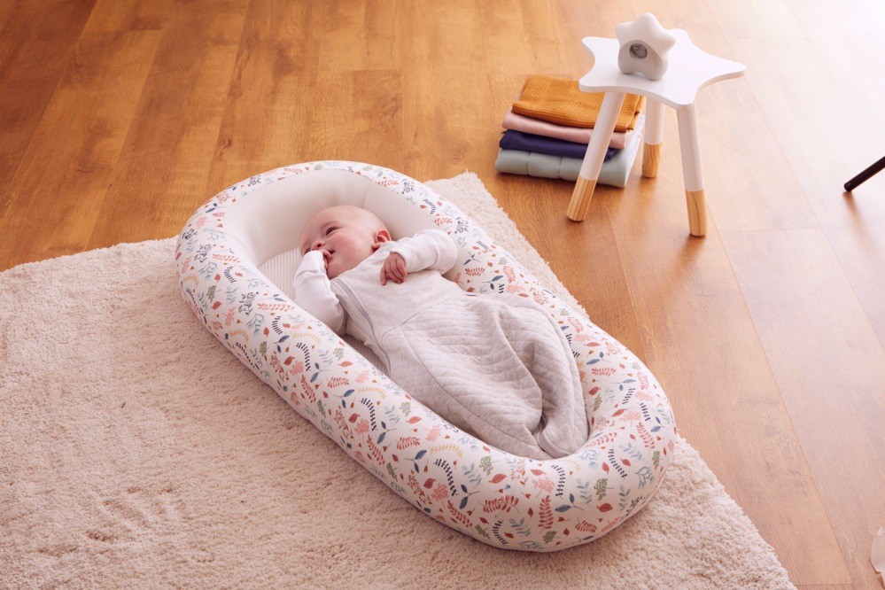 Purflo Sleep Tight Baby Bed - Botanical | Bassinets and Bedside ...