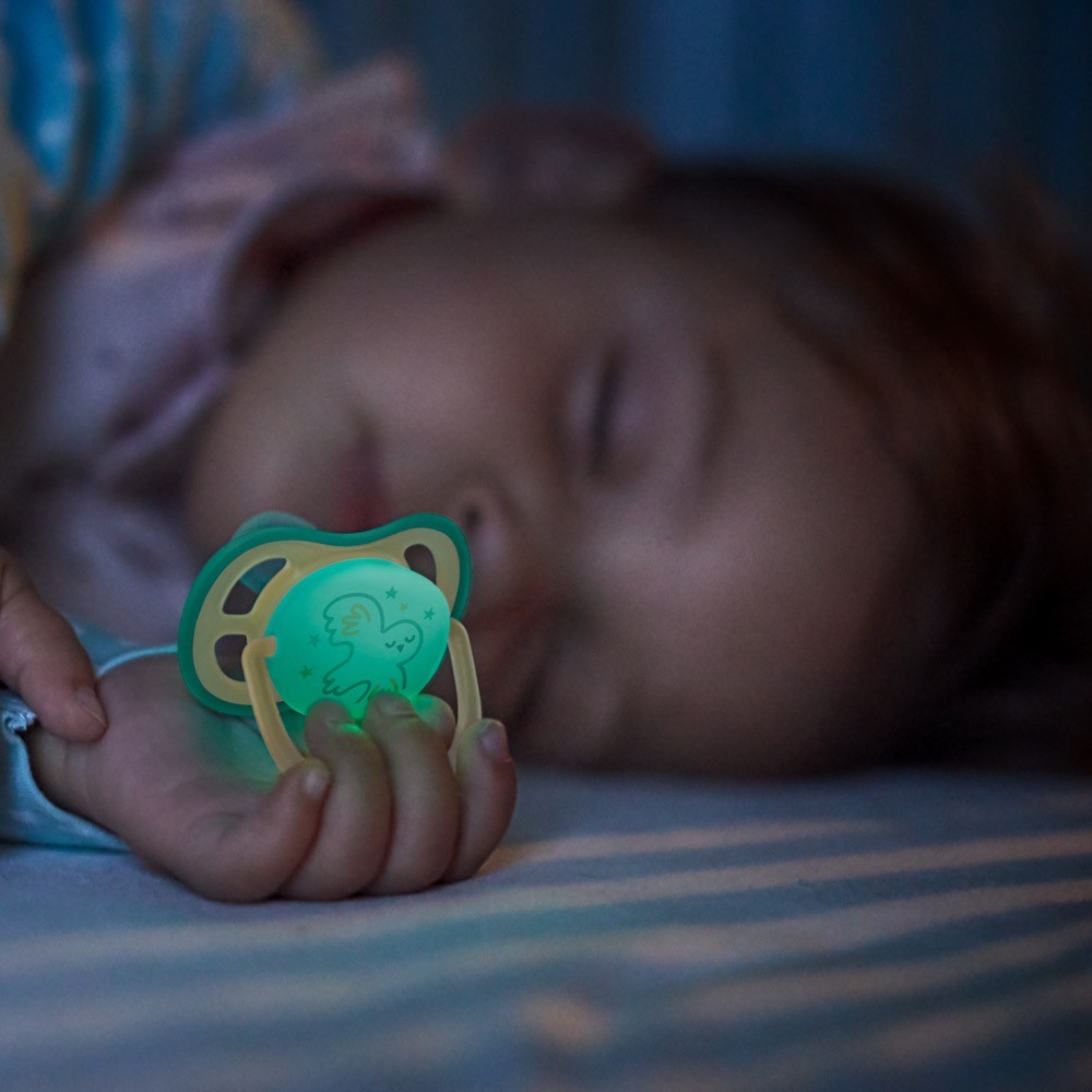 Avent Ultra Air Soft Soother Nightime Glow 0-6M Asstd - 2 Pack ...